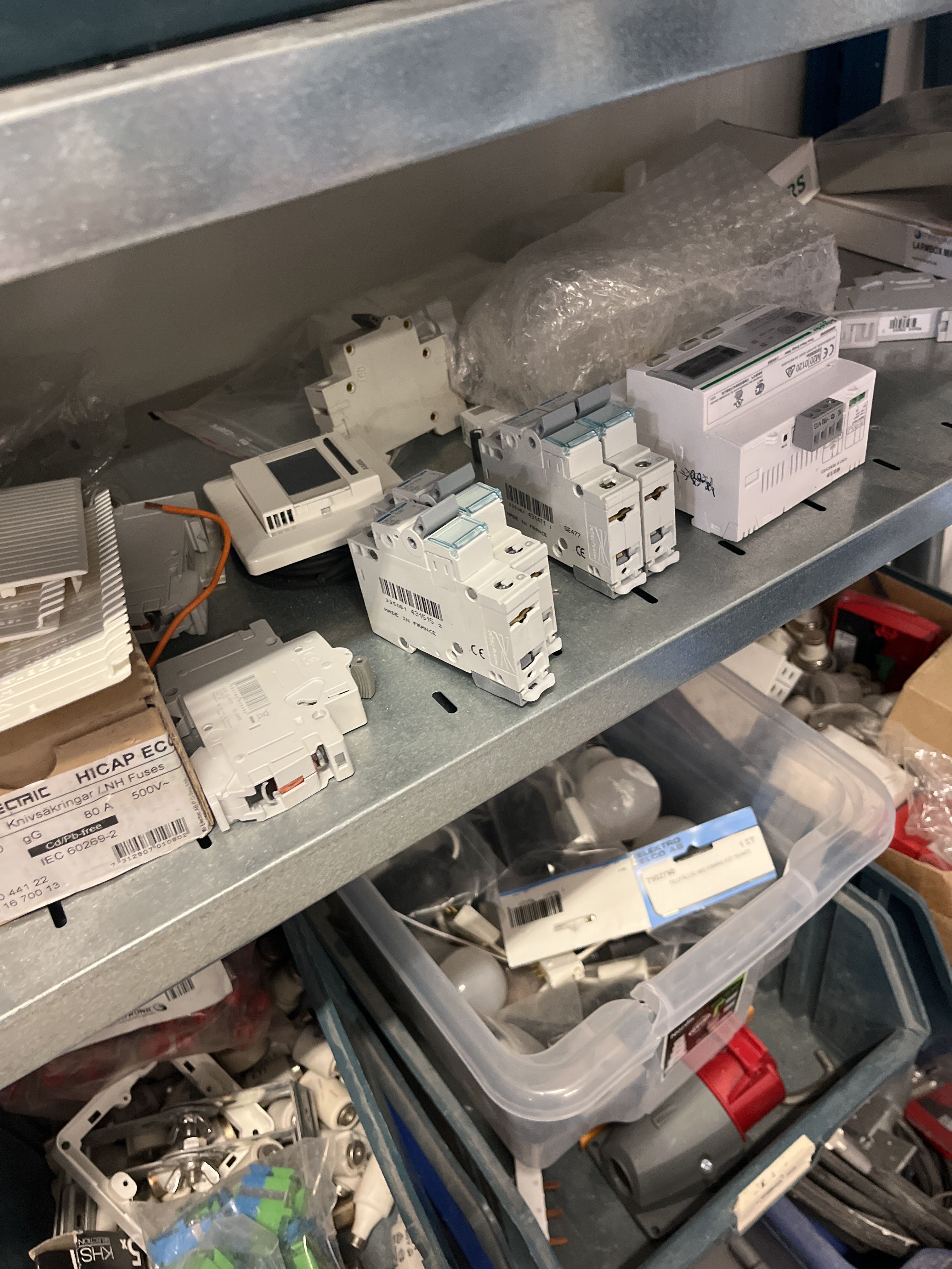 2 shelf sections with electrical material - PS Auction - We value the ...