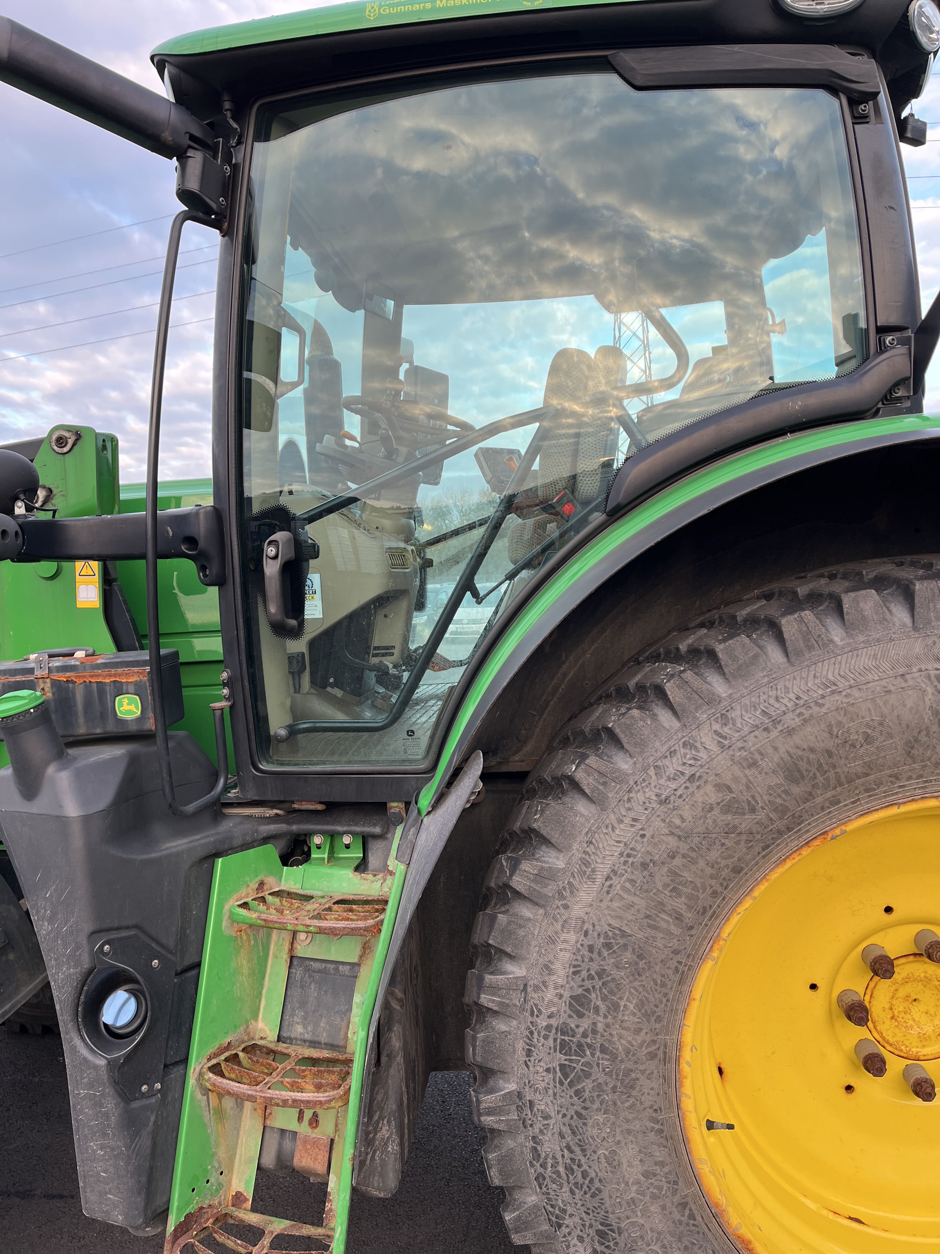 Traktor John Deere 6145R - 2016 - Auktioner online - Nätauktioner ...