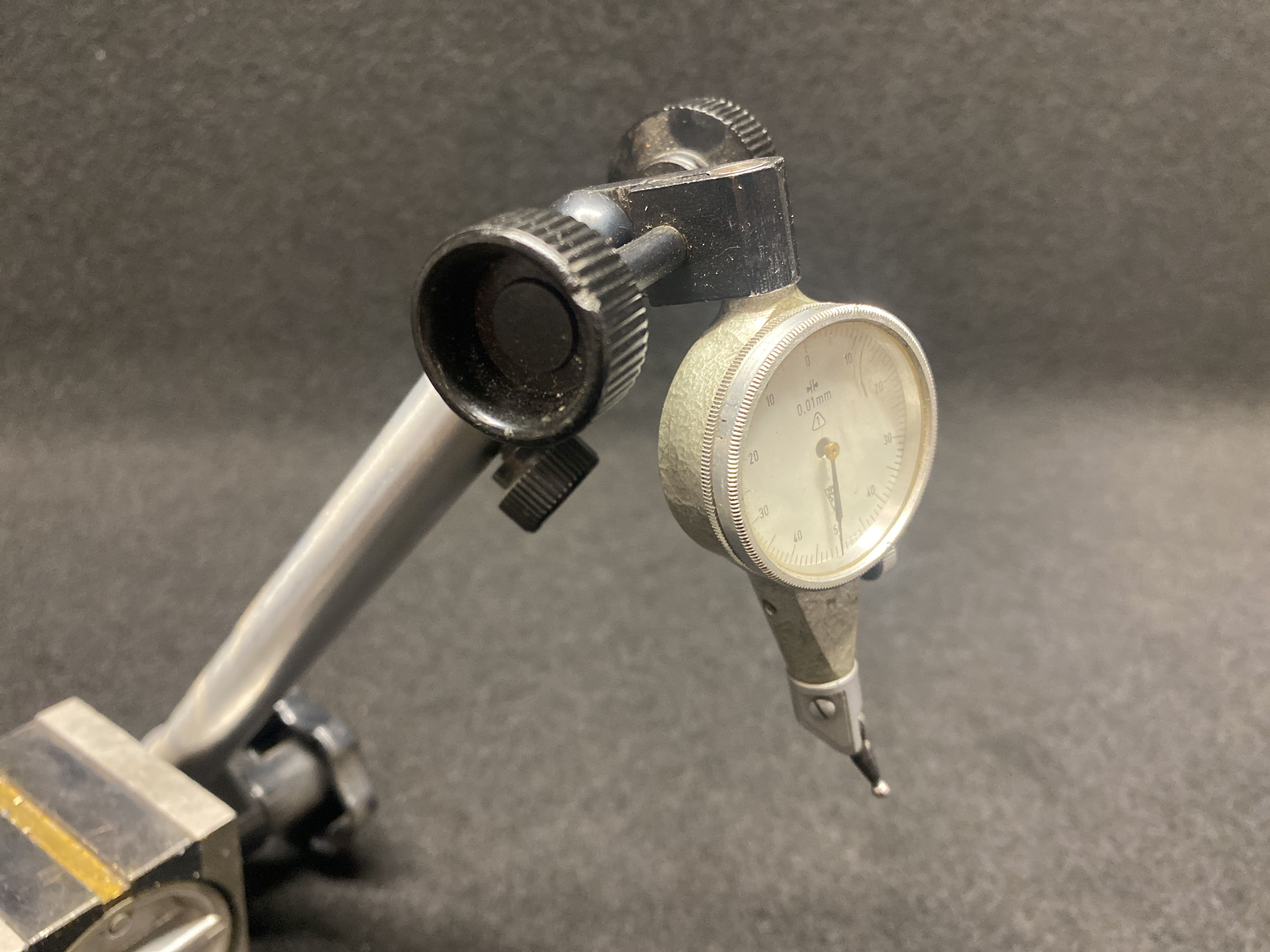 Universal stand Tesa with tilt indicator - PS Auction - We value the ...