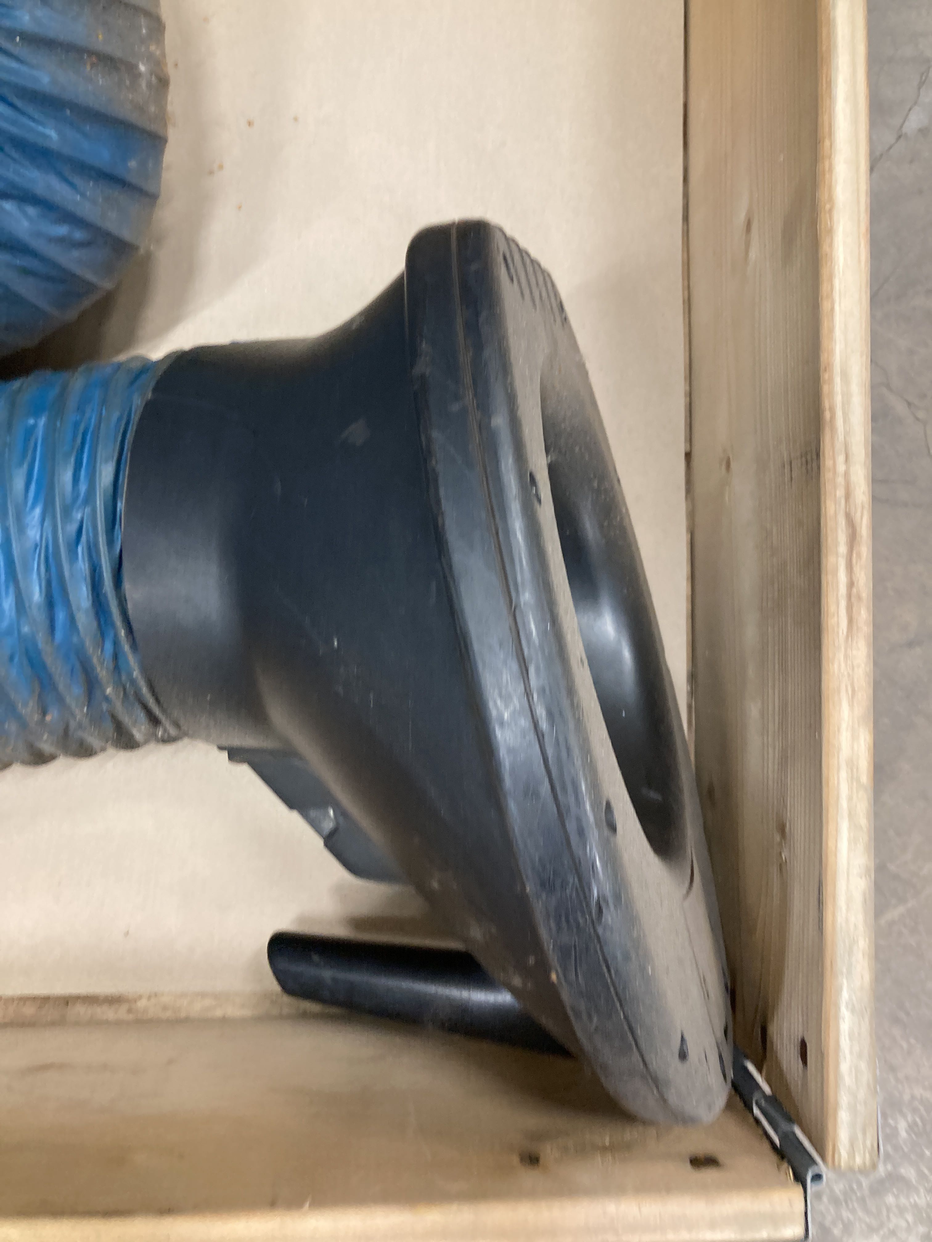 Welding extractor Nederman - PS Auction - We value the future - Largest ...