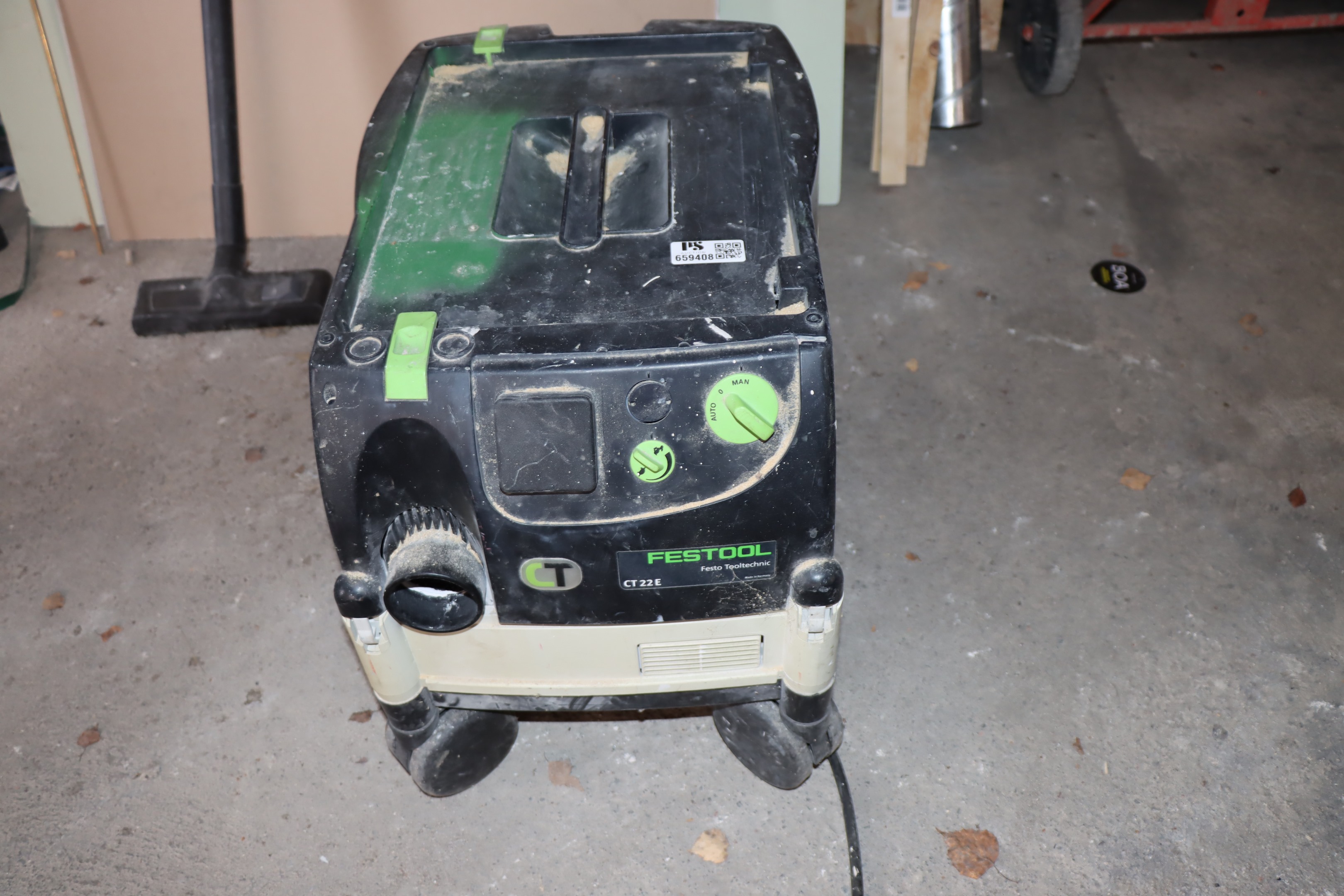 Vacuum cleaner Festool CT22E - PS Auction - We value the future ...
