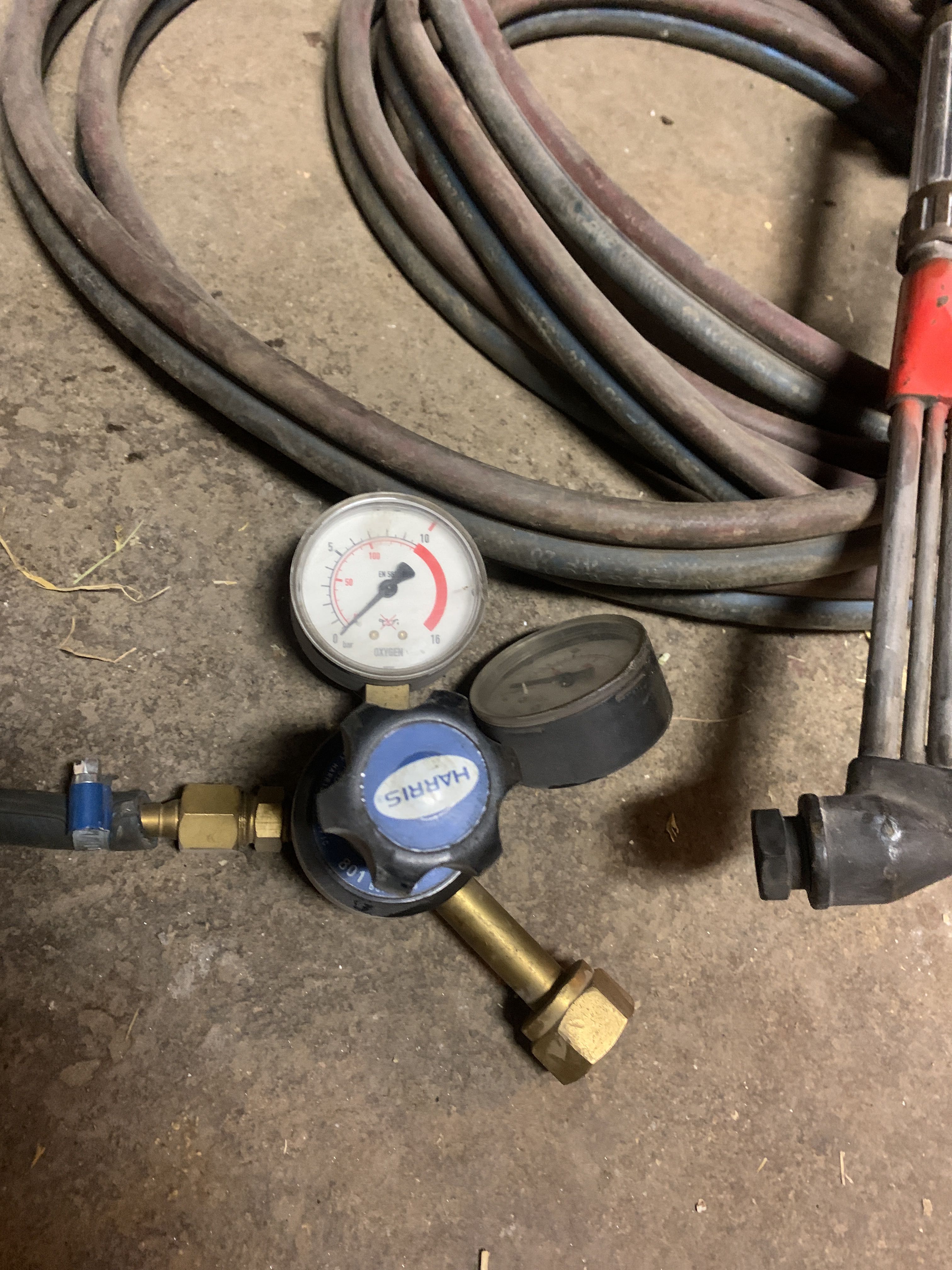 Cutting torch with tube AGA X21 - PS Auction - We value the future ...