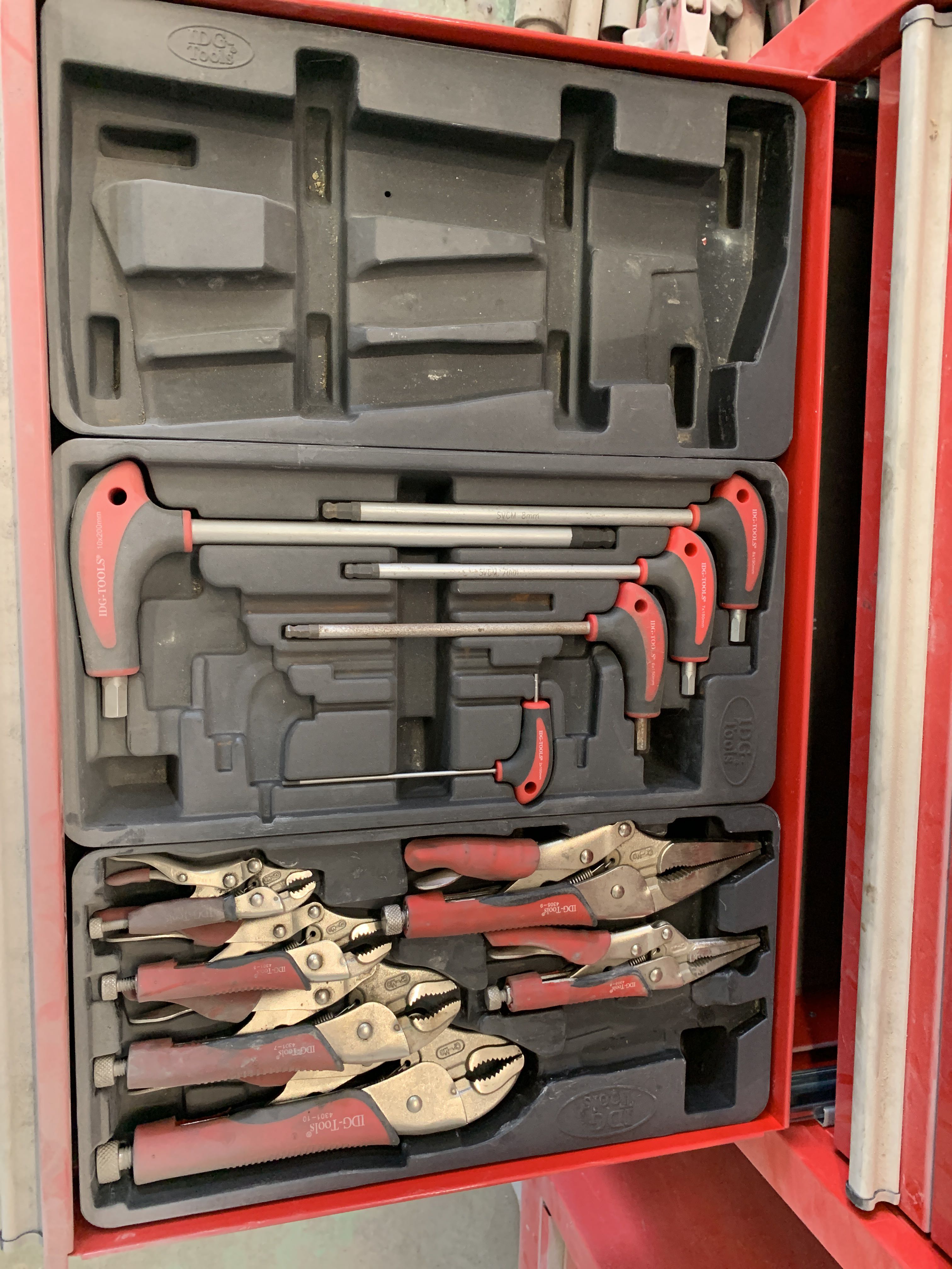 Tool cabinet IDG-Tool - PS Auction - We value the future - Largest in ...