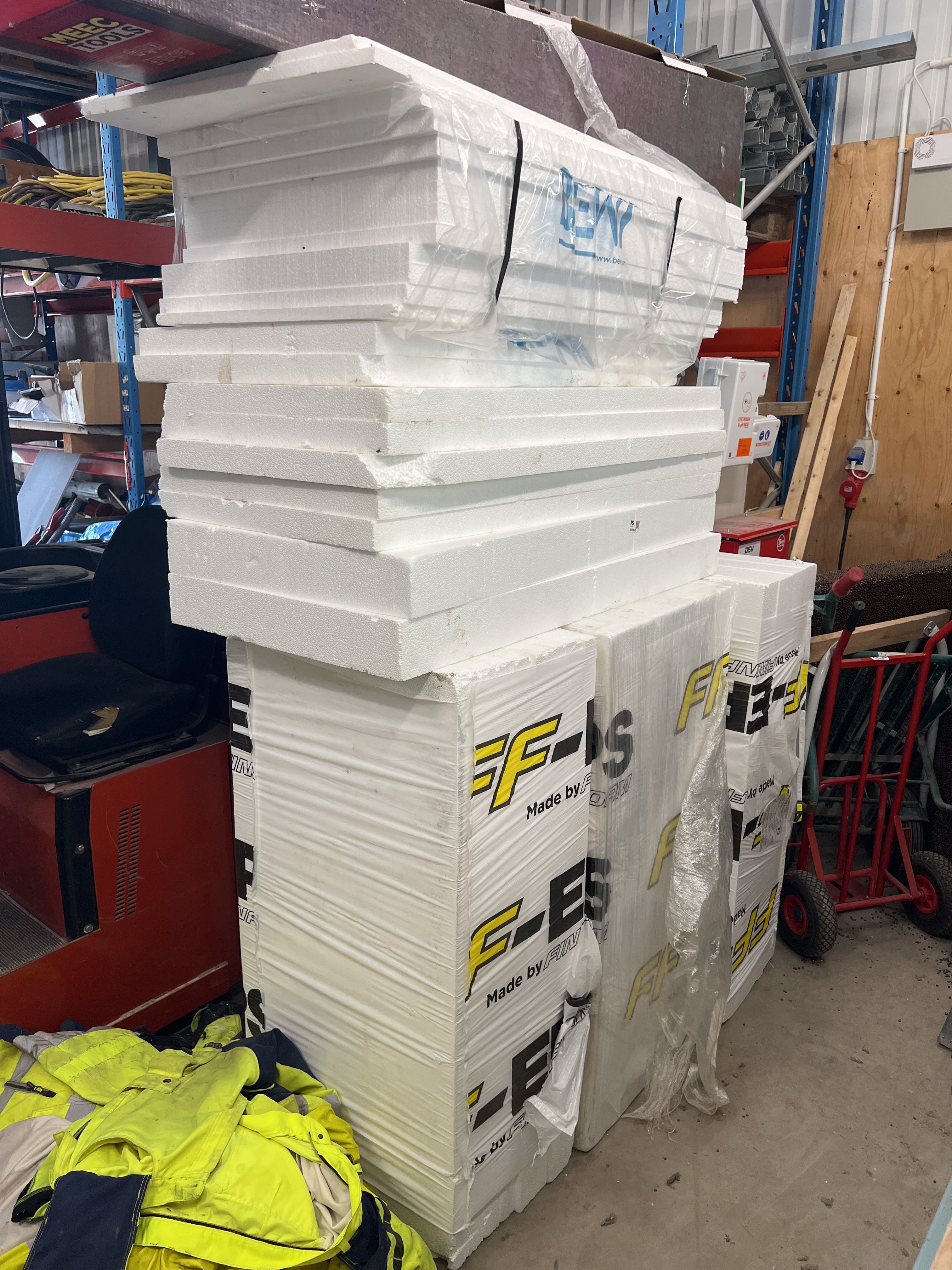 Frigolite - PS Auction - We value the future - Largest in net auctions