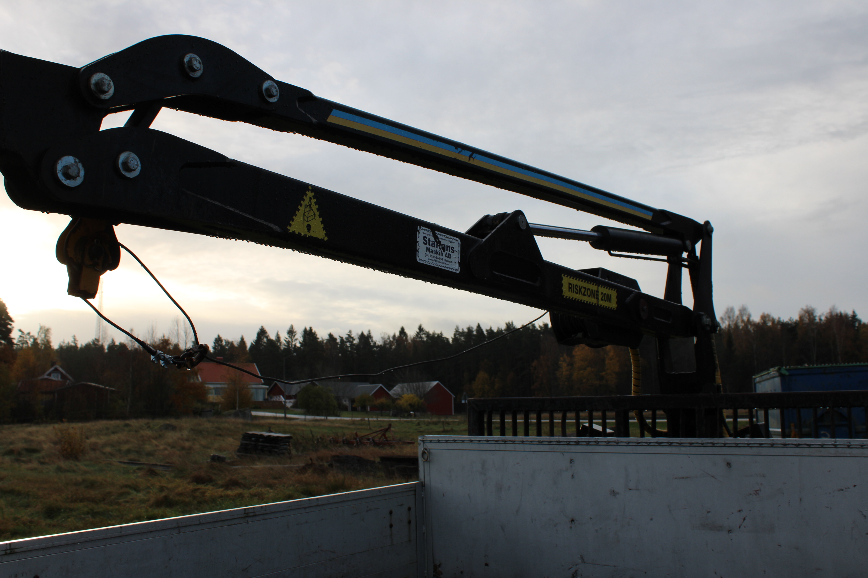 Forest trailer Mowi 300 Crane & Winch -09 - PS Auction - We value the ...