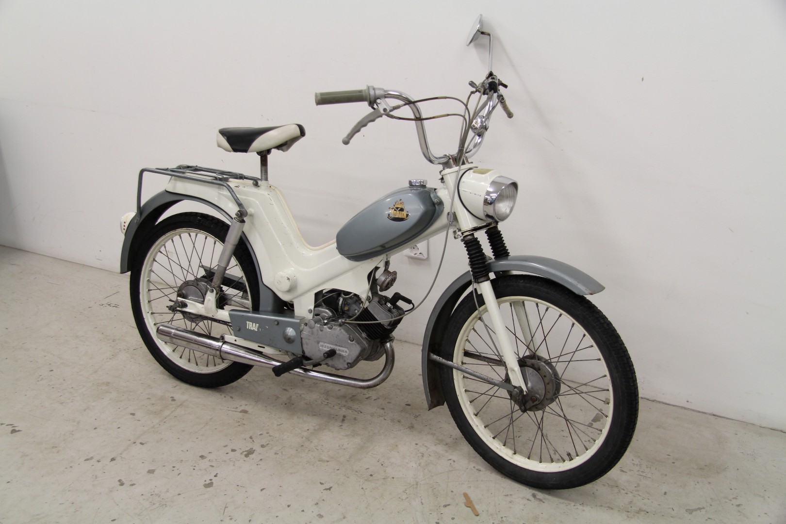 Moped Monark Trapper - Nätauktioner & Konkursauktioner | Fynda Online ...