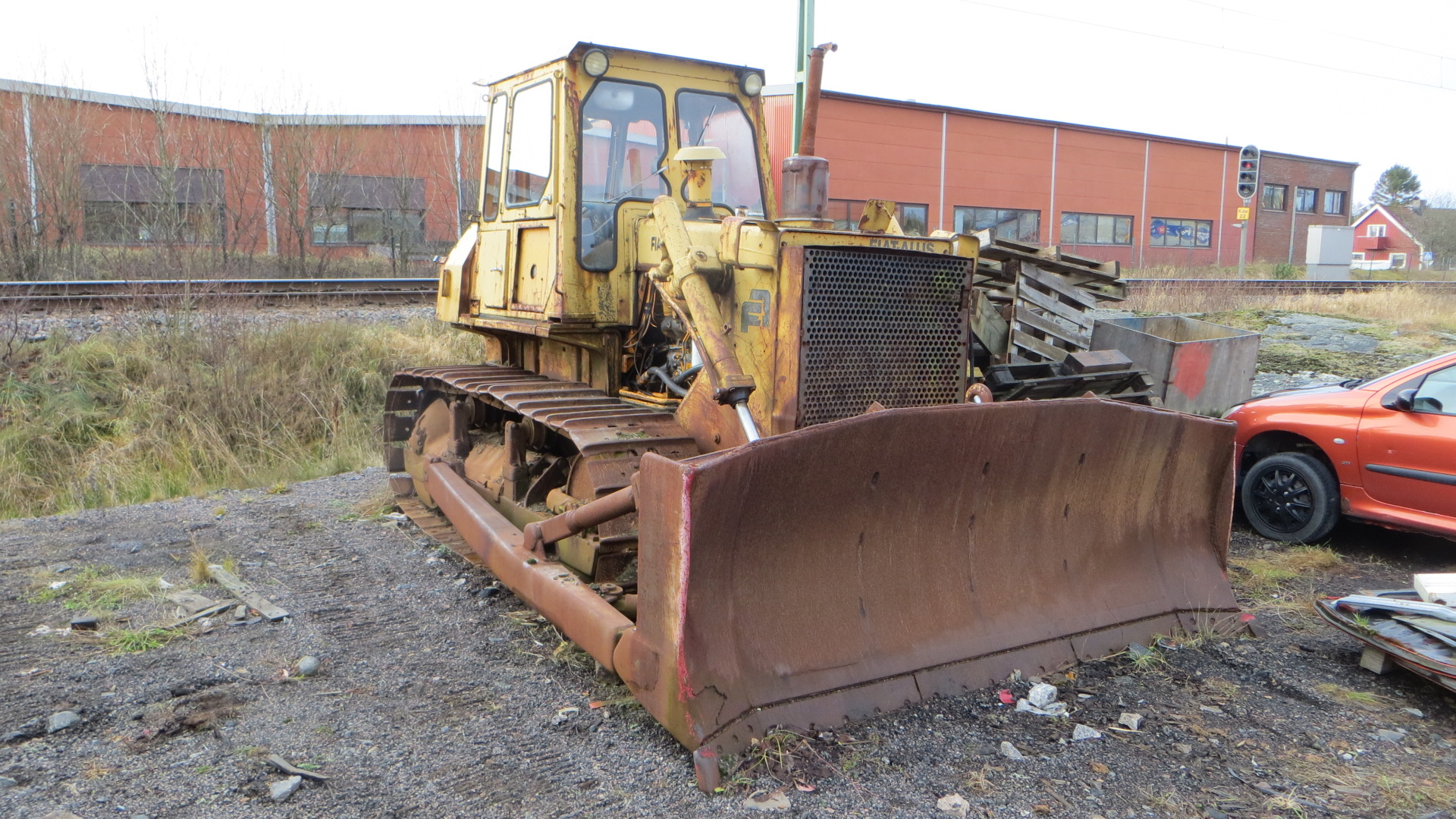 Band traktorer - Auktioner online - Nätauktioner & Konkursauktioner ...