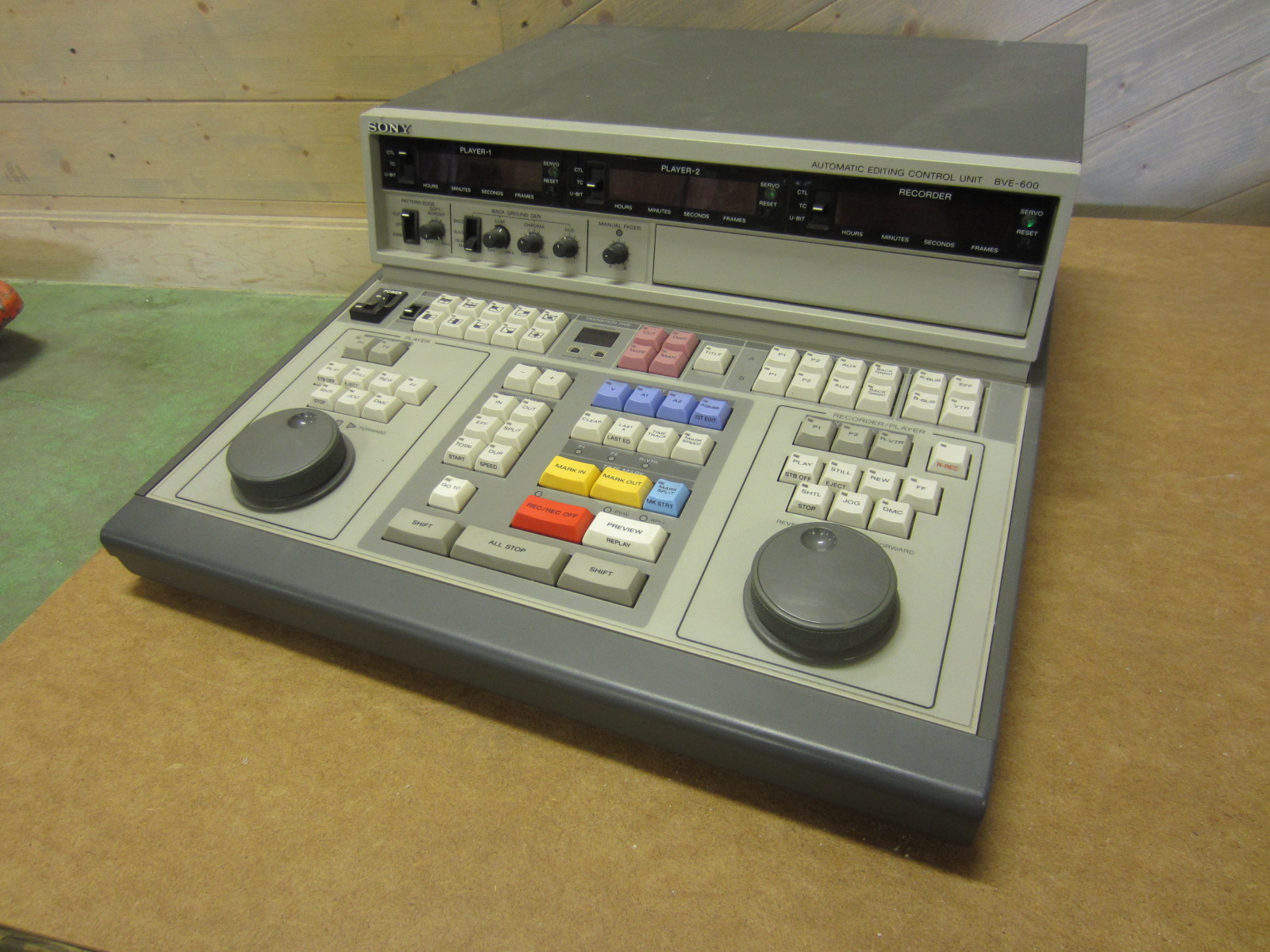 Automatisk Redigeringsenhet Sony BVE-600 - PS Auction - We value the ...