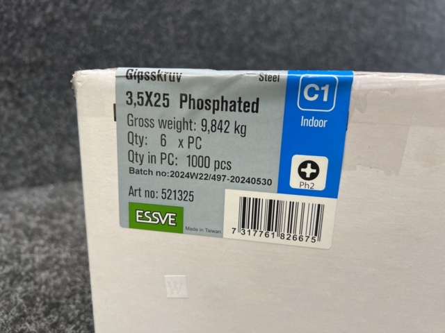 6000 st Bandad gipsskruv 3.5x25mm, Essve - Auktioner online ...