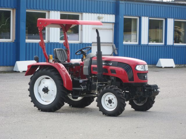 Traktor Foton FT25 - Auktioner online - Nätauktioner & Konkursauktioner ...