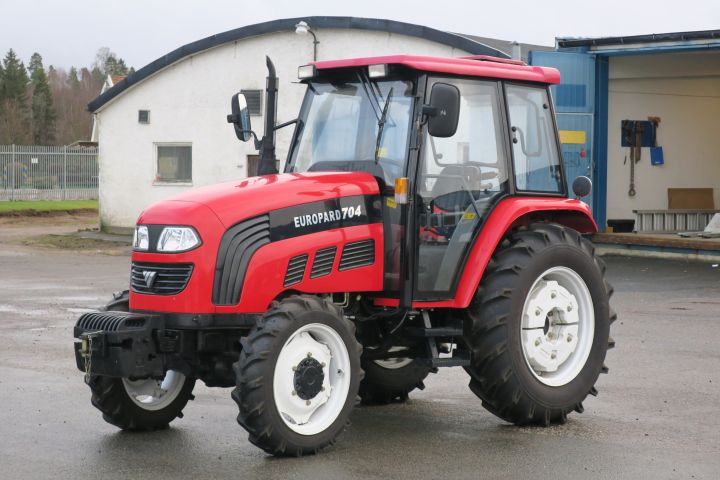 Traktor Foton FT704 - Auktioner online - Nätauktioner ...