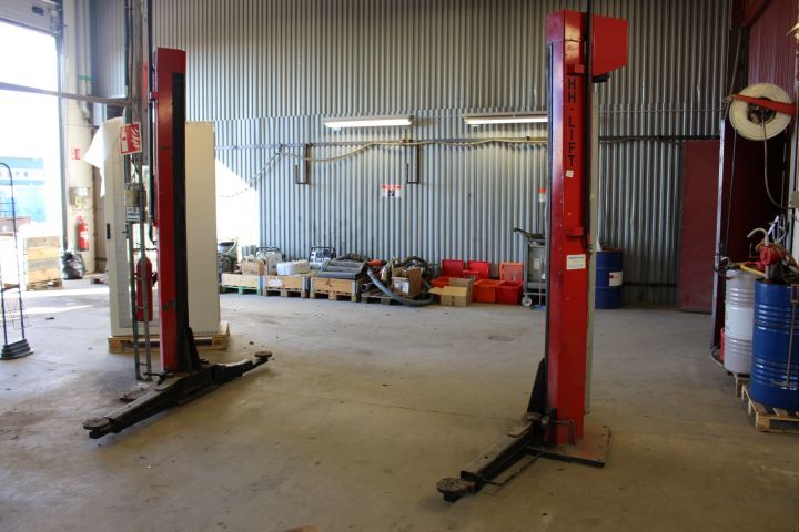 Billyft 2-pelare HH-lift - PS Auction - We value the future - Largest ...
