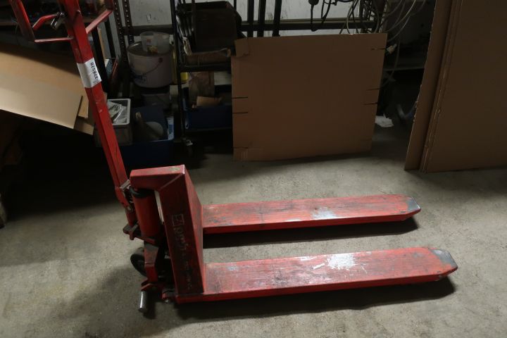 PMH pallet carrier high lifting - PS Auction - We value the future ...