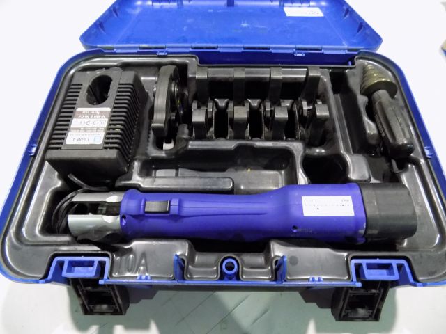 Geberit AFP101 pressing tool - PS Auction - We value the future ...