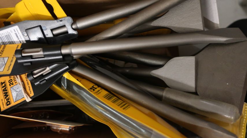 Chisels - PS Auction - We value the future - Largest in net auctions