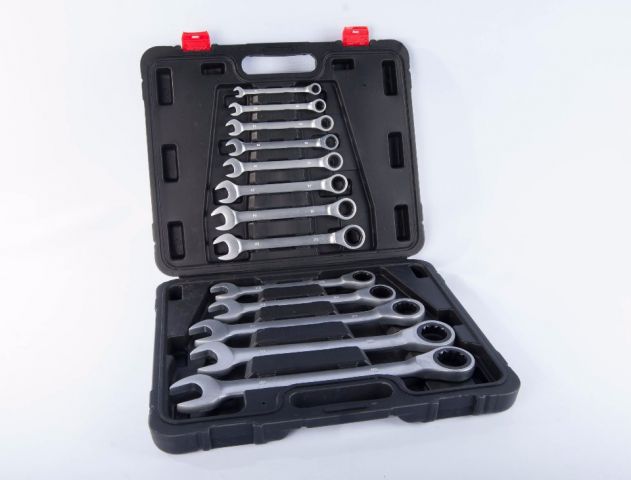 Fixed keys. 13 pcs. - Free shipping - PS Auction - We value the future ...