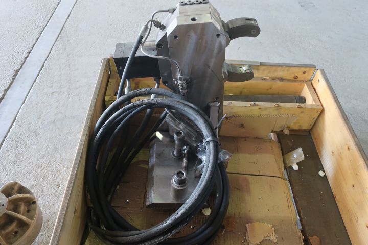 New hydraulic chuck from Okuma, Okuma support, Okuma electric motor ...
