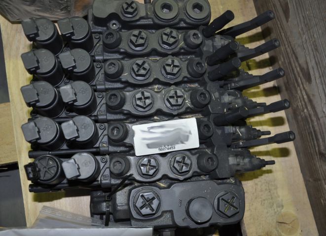 Parker L90LS valve - lowered reserve! - PS Auction - We value the ...