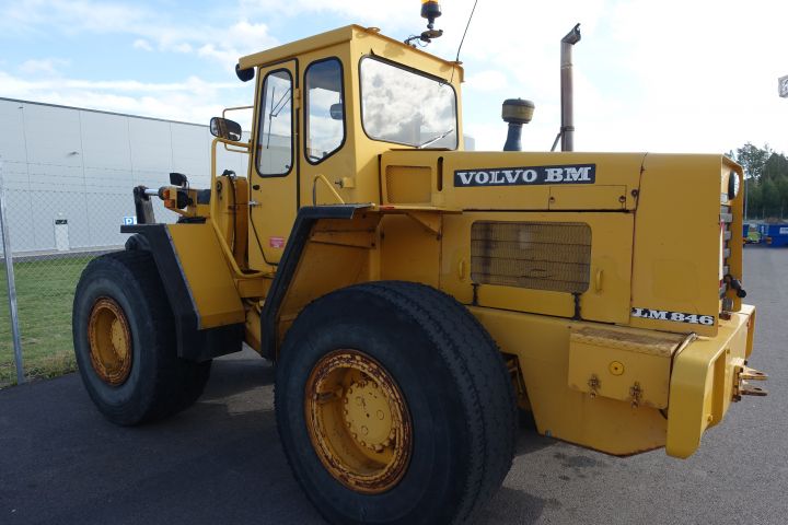 Wheel loader Volvo LM 846 - PS Auction - We value the future - Largest ...