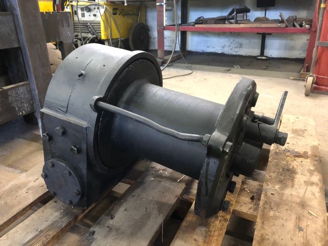 Hydraulic Winch, 5 tonnes. WARTA - PS Auction - We value the future ...