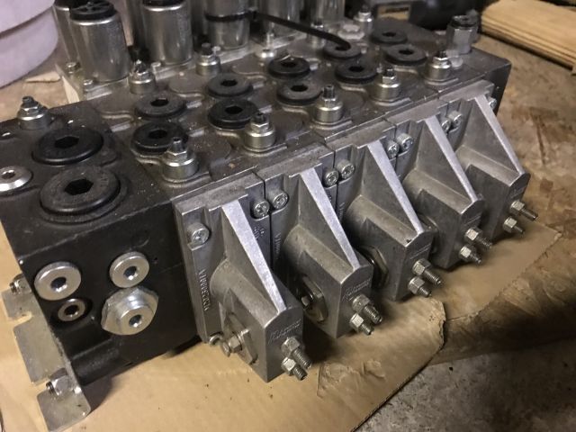 Brevini HPV41 Magnetic Valve - PS Auction - We value the future ...