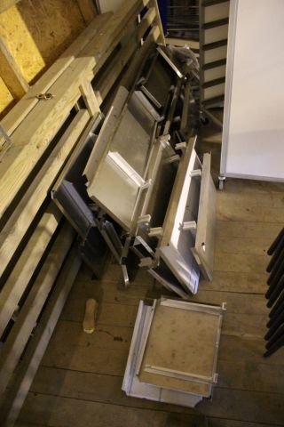 Vägghyllplan utan konsoler rostfritt stål - PS Auction - We value the ...