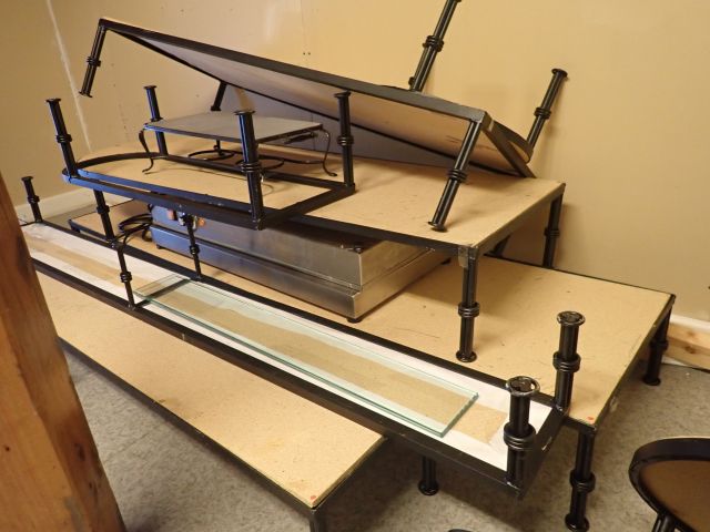 Various table elevators for buffet dining - PS Auction - We value the ...