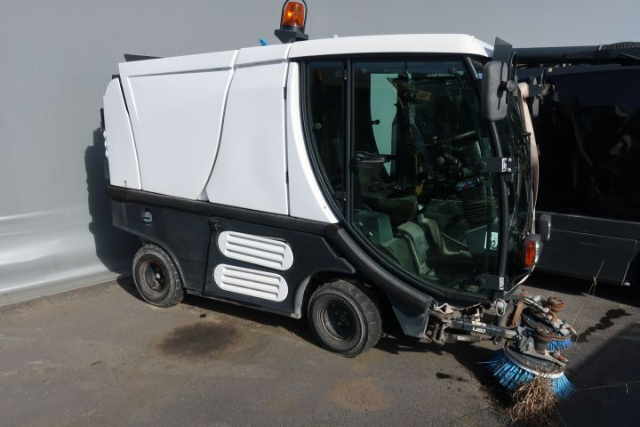 Sweeper, Swingo 100 -06 - PS Auction - We value the future - Largest in ...