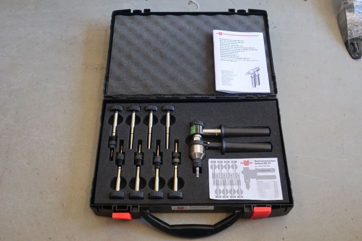 Blind rivet nut, Wurth HES 412 - PS Auction - We value the future ...