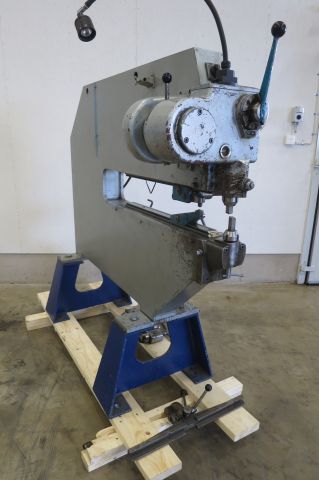 Sheet metal machining machine Pullmax P6 - PS Auction - We value the ...