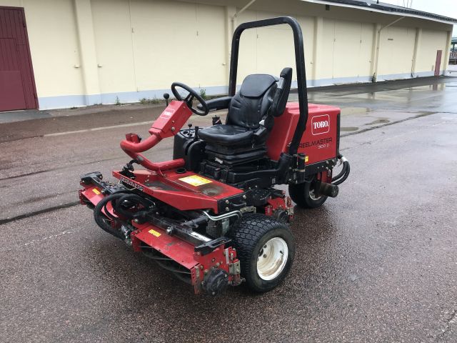 Cylinder cutter Toro Reelmaster 300D -07 (1720 h) - PS Auction - We ...