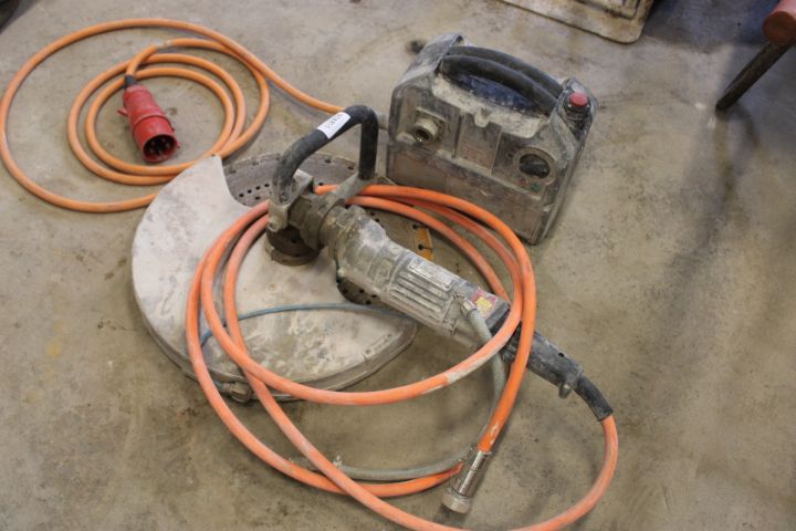 High frequency concrete saw Bender Squatina, with frequency box - PS ...