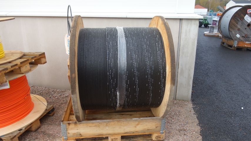 Fiber cable 48F SM G652D HDPE MLT-D - PS Auction - We value the future ...