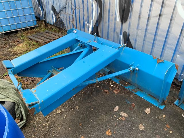 Snow plow for pallet forks / truck Intra SP 20 - PS Auction - We value ...