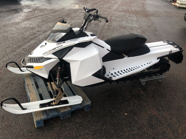 Snowmobile - Ski-Doo Freeride 800 E-Tec 146" -12 - PS Auction - We ...