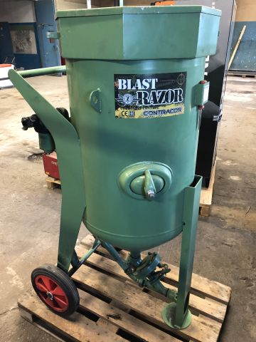 Blaster unit - Blast Razor - PS Auction - We value the future - Largest ...