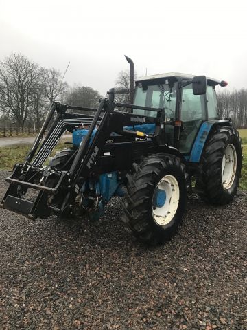 Ford 8240 tractor - 93 - PS Auction - We value the future - Largest in ...