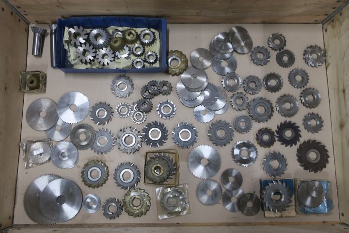 Disc, angular and modular cutters - PS Auction - We value the future ...