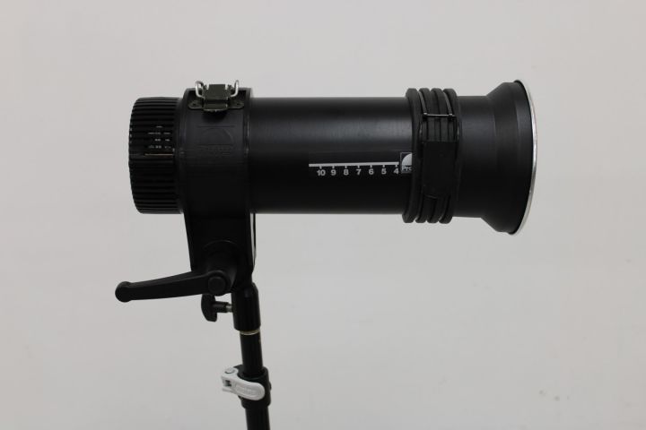 Profoto Compact 300 studioblixt - Auktioner online - Nätauktioner ...