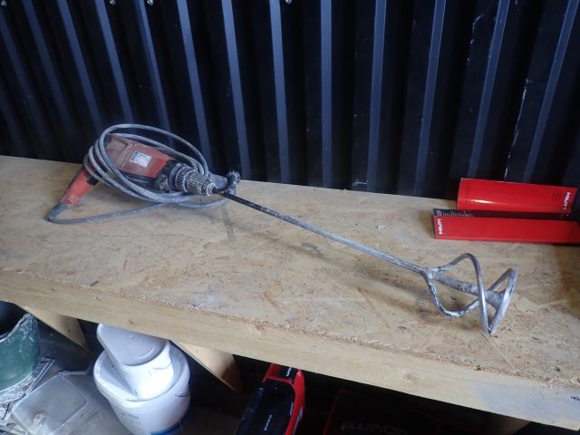 Concrete whisk HILTI TE 2-M - PS Auction - We value the future ...
