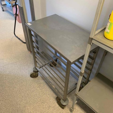 Stick Wagon - PS Auction - We value the future - Largest in net auctions