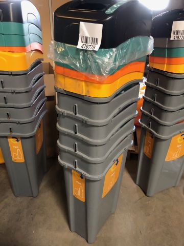 5 sorting barrels with lids for plastic, food waste, combustible ...