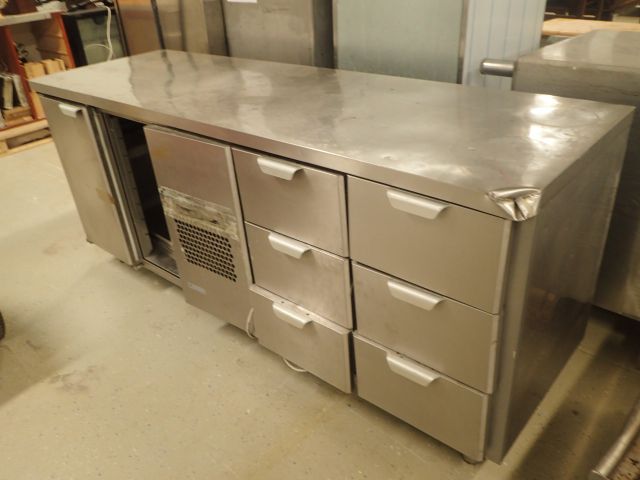 Cooling work table - PS Auction - We value the future - Largest in net ...