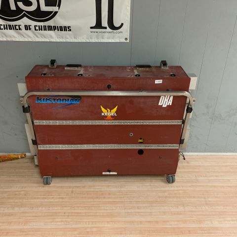 Bowling lane oil machine Kegel - PS Auction - We value the future ...