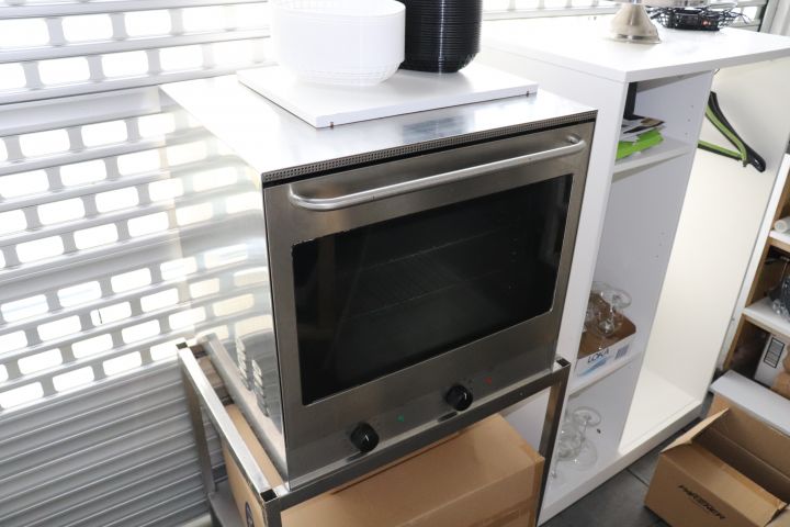 Convenient convection oven Kronus FEC 423. - PS Auction - We value the ...