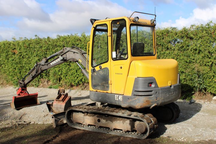 Track excavator Volvo EC 45 -04 - PS Auction - We value the future ...