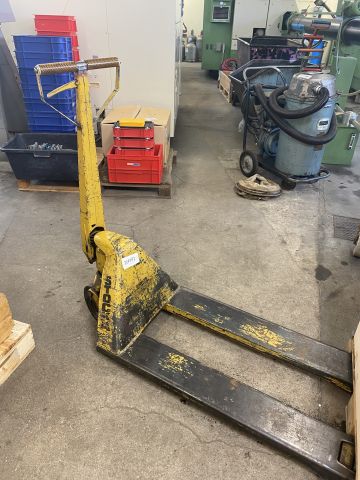 Fork trolley Stocka 2300 kg - PS Auction - We value the future ...