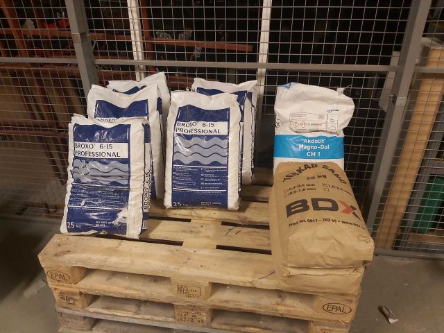 Sand, salt and granulite for water purification - PS Auction - We value ...