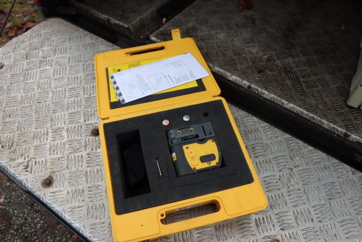 Angle laser RoboVector - PS Auction - We value the future - Largest in ...