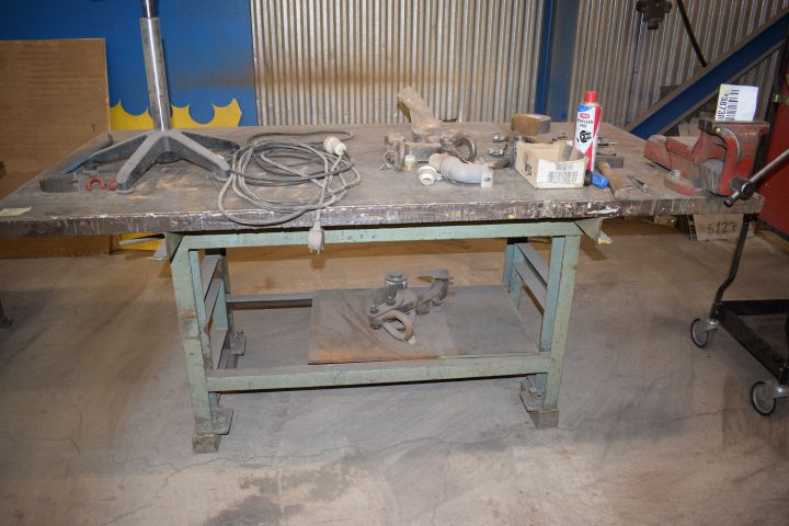 Welding bench with vice lifting hook, crowbar, hammer, 220 V cable - PS ...